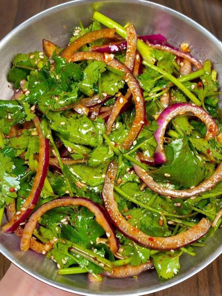 香菜怎么做好吃_香菜最简单的吃法-第1张图片-山城妙识