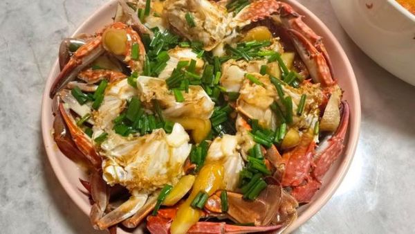 梭子蟹怎么清洗图解_梭子蟹清洗步骤图解-第2张图片-山城妙识 梭子蟹怎么清洗图解_梭子蟹清洗步骤图解-第2张图片-山城妙识