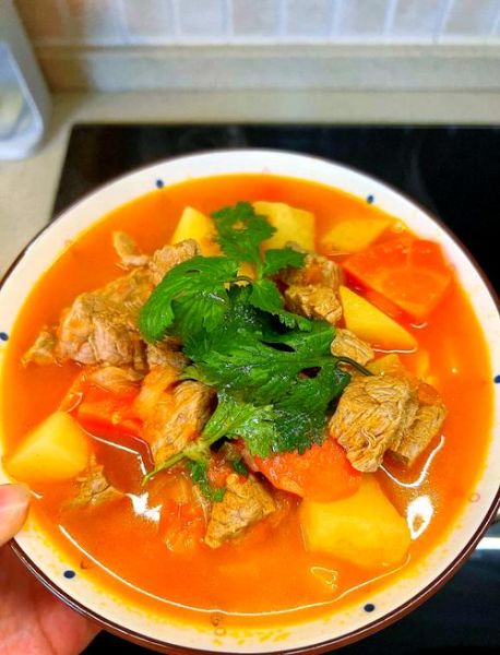 番茄牛肉汤怎么做_番茄牛肉汤的营养价值-第1张图片-山城妙识 番茄牛肉汤怎么做_番茄牛肉汤的营养价值-第1张图片-山城妙识