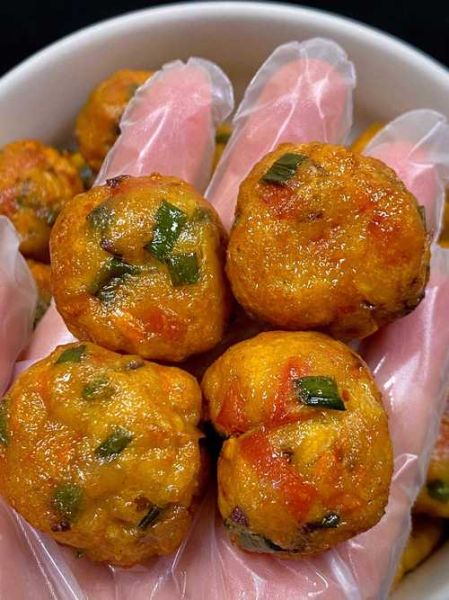 油炸豆腐肉圆子怎么做_油炸豆腐肉圆子用什么豆腐-第1张图片-山城妙识 油炸豆腐肉圆子怎么做_油炸豆腐肉圆子用什么豆腐-第1张图片-山城妙识