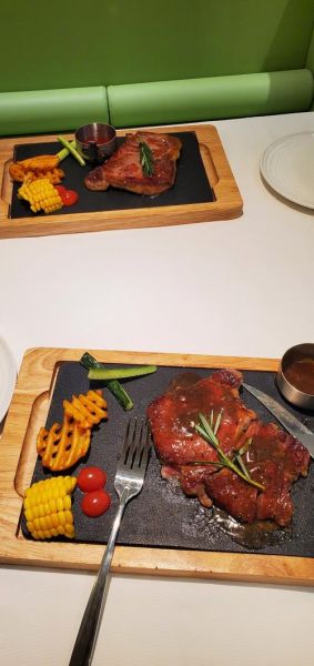 牛排西餐厅哪家好_牛排西餐厅怎么选-第1张图片-山城妙识