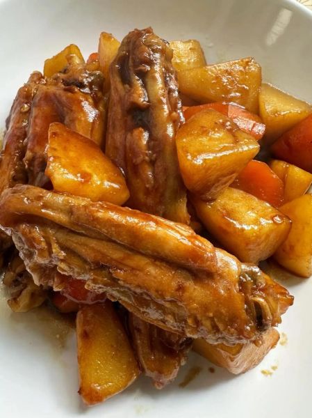 鸡翅焖土豆怎么做好吃_鸡翅焖土豆的窍门-第2张图片-山城妙识 鸡翅焖土豆怎么做好吃_鸡翅焖土豆的窍门-第2张图片-山城妙识