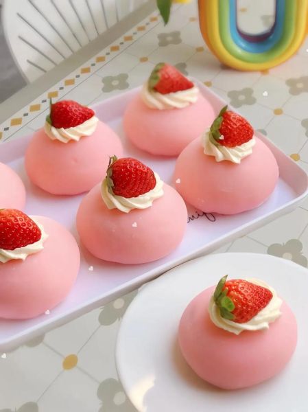 草莓甜品简单做法_草莓甜品怎么做最简单-第1张图片-山城妙识