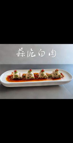 蒜泥白肉是什么肉_蒜泥白肉用哪个部位-第3张图片-山城妙识 蒜泥白肉是什么肉_蒜泥白肉用哪个部位-第3张图片-山城妙识