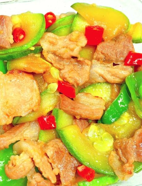 肉炒西葫芦怎么炒好吃_肉炒西葫芦需要焯水吗-第2张图片-山城妙识 肉炒西葫芦怎么炒好吃_肉炒西葫芦需要焯水吗-第2张图片-山城妙识