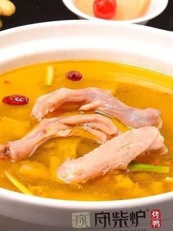 鸭掌炖汤的做法大全窍门_鸭掌汤怎么炖才好吃-第1张图片-山城妙识 鸭掌炖汤的做法大全窍门_鸭掌汤怎么炖才好吃-第1张图片-山城妙识