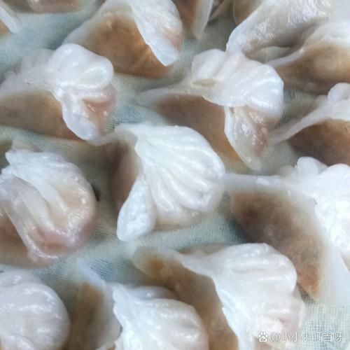 澄粉怎么和面_澄粉做水晶虾饺皮步骤-第1张图片-山城妙识 澄粉怎么和面_澄粉做水晶虾饺皮步骤-第1张图片-山城妙识