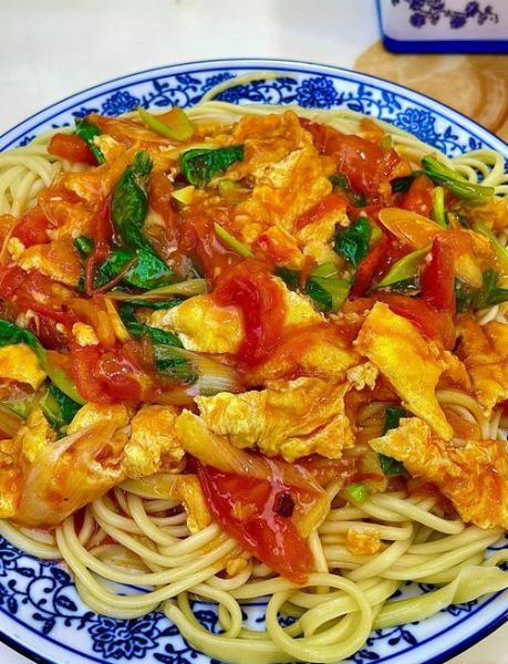 西红柿鸡蛋盖浇面怎么做_西红柿鸡蛋盖浇面热量高吗-第1张图片-山城妙识 西红柿鸡蛋盖浇面怎么做_西红柿鸡蛋盖浇面热量高吗-第1张图片-山城妙识