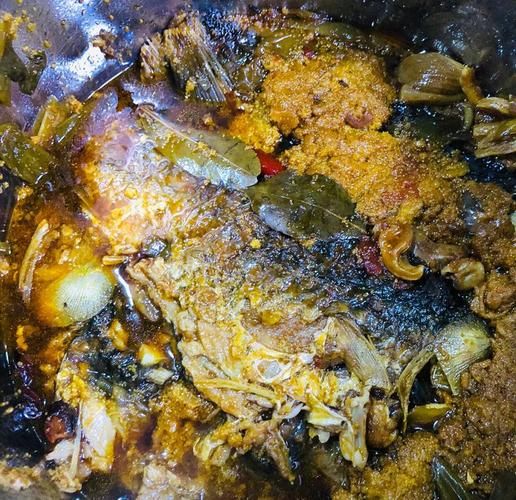 高压锅炖鱼多久鱼刺就酥了_鱼刺酥烂时间-第2张图片-山城妙识