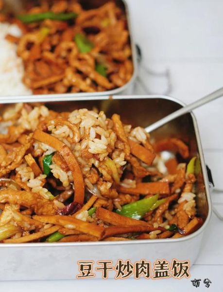 农家小炒肉饭怎么做_正宗湘味小炒肉饭做法-第3张图片-山城妙识