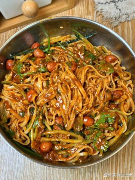 麻酱拌面怎么做好吃_麻酱拌面做法窍门-第1张图片-山城妙识
