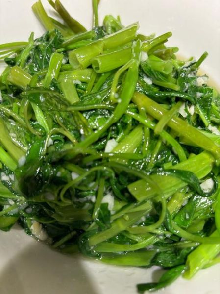 炒青菜怎么炒好吃_炒青菜翠绿不黄的秘诀-第3张图片-山城妙识 炒青菜怎么炒好吃_炒青菜翠绿不黄的秘诀-第3张图片-山城妙识