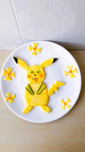 菠萝怎么切好看_菠萝怎么摆果盘-第1张图片-山城妙识