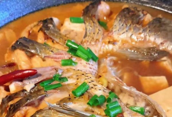 草鱼炖豆腐的家常做法_草鱼炖豆腐怎么做才好吃-第3张图片-山城妙识 草鱼炖豆腐的家常做法_草鱼炖豆腐怎么做才好吃-第3张图片-山城妙识