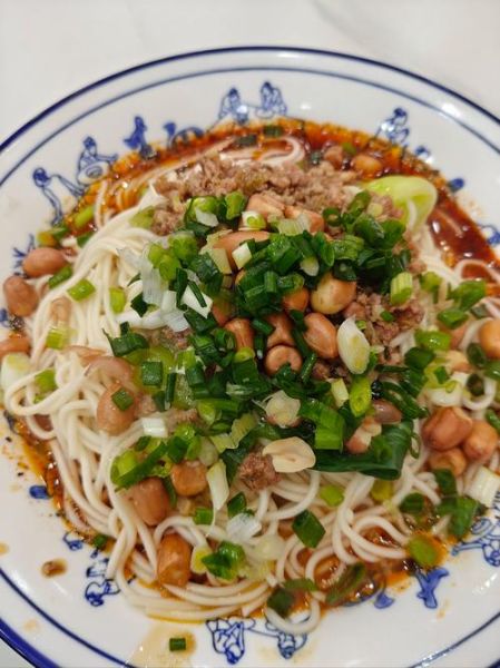 四川担担面最正宗的做法_家常版详细步骤-第2张图片-山城妙识 四川担担面最正宗的做法_家常版详细步骤-第2张图片-山城妙识