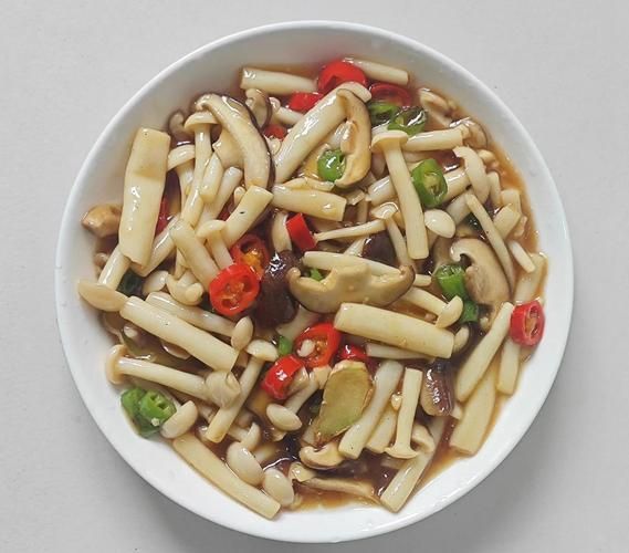 小蘑菇怎么做好吃_小蘑菇炒多久才熟-第2张图片-山城妙识