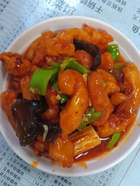 红烧鸡里脊怎么做好吃_红烧鸡里脊的家常做法-第2张图片-山城妙识