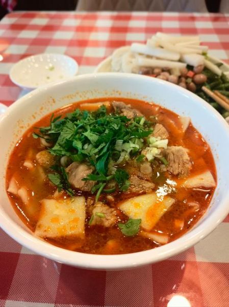 羊肉面片怎么做_正宗羊肉面片的做法-第1张图片-山城妙识 羊肉面片怎么做_正宗羊肉面片的做法-第1张图片-山城妙识