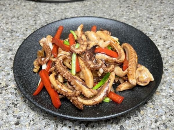 爆炒八爪鱼怎么做_八爪鱼焯水几分钟才嫩-第2张图片-山城妙识