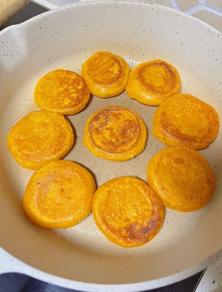 糯米南瓜饼怎么做_南瓜饼不裂的秘诀-第1张图片-山城妙识