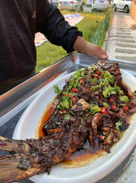 铁锅炖鲤鱼怎么做_家常铁锅炖鲤鱼的做法窍门-第3张图片-山城妙识 铁锅炖鲤鱼怎么做_家常铁锅炖鲤鱼的做法窍门-第3张图片-山城妙识