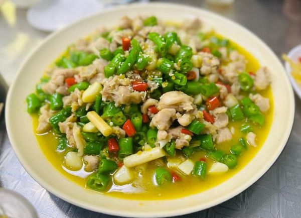 尖椒兔怎么做才正宗_正宗尖椒兔的秘制做法-第2张图片-山城妙识