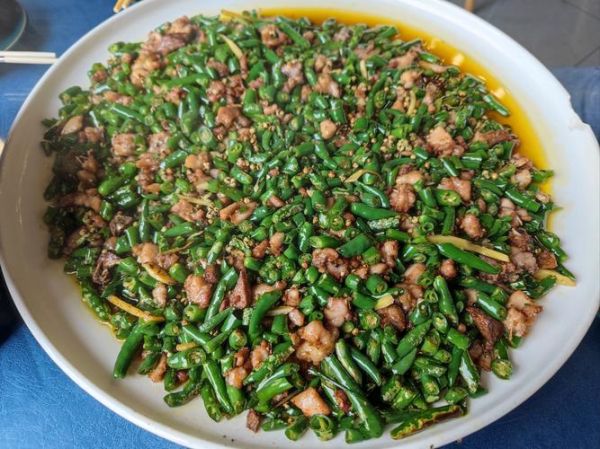 尖椒兔怎么做才正宗_正宗尖椒兔的秘制做法-第1张图片-山城妙识