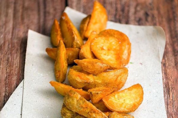 拔丝地瓜怎么熬糖汁_拔丝地瓜熬糖汁技巧-第3张图片-山城妙识 拔丝地瓜怎么熬糖汁_拔丝地瓜熬糖汁技巧-第3张图片-山城妙识