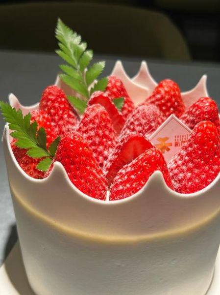 草莓蛋糕口感怎么样_草莓蛋糕好吃吗-第2张图片-山城妙识