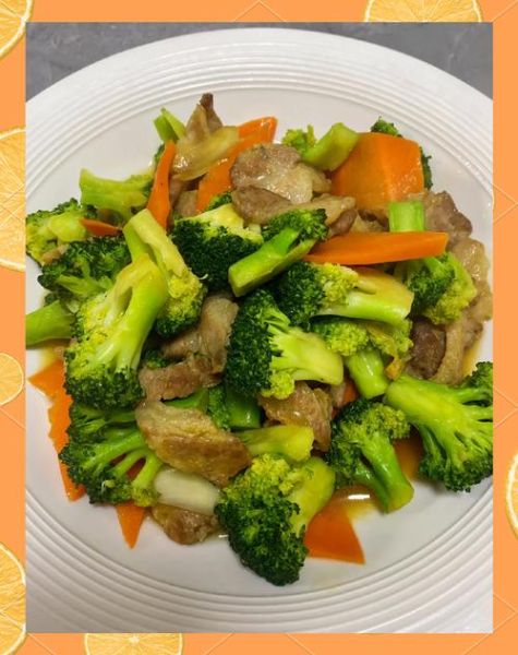 绿色西兰花怎么炒好吃_西兰花炒多久才脆嫩-第1张图片-山城妙识 绿色西兰花怎么炒好吃_西兰花炒多久才脆嫩-第1张图片-山城妙识