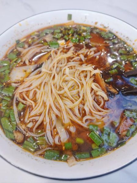 酸汤子面怎么做_酸汤子面是哪里的特产-第2张图片-山城妙识 酸汤子面怎么做_酸汤子面是哪里的特产-第2张图片-山城妙识