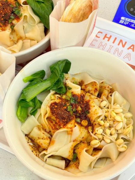 陕西什么小吃最出名_陕西小吃排行榜前十名-第1张图片-山城妙识