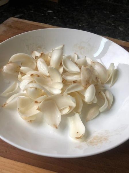 鲜百合怎么吃治咳嗽_鲜百合止咳做法大全-第3张图片-山城妙识 鲜百合怎么吃治咳嗽_鲜百合止咳做法大全-第3张图片-山城妙识