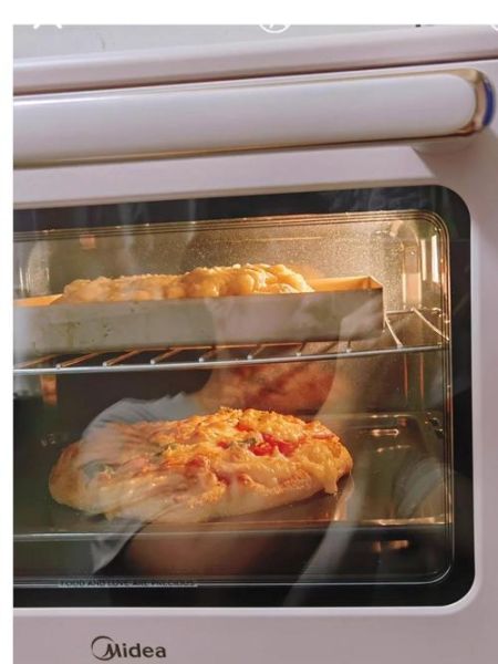 家用烤箱烤比萨饼温度和时间_比萨饼烤多久才熟-第1张图片-山城妙识 家用烤箱烤比萨饼温度和时间_比萨饼烤多久才熟-第1张图片-山城妙识