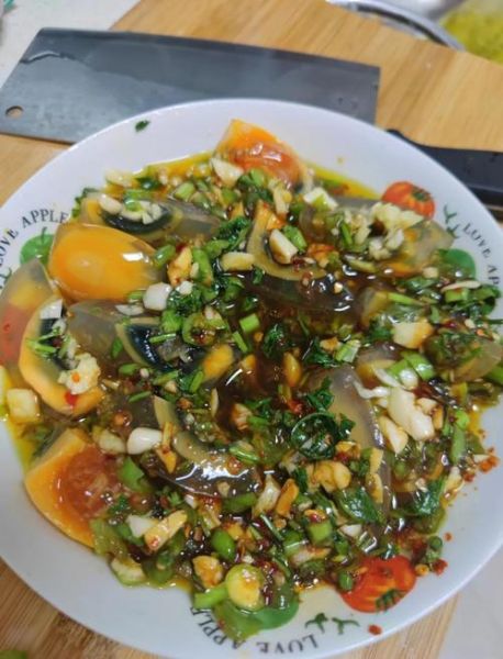 变蛋怎么吃法_变蛋凉拌还是热炒-第3张图片-山城妙识
