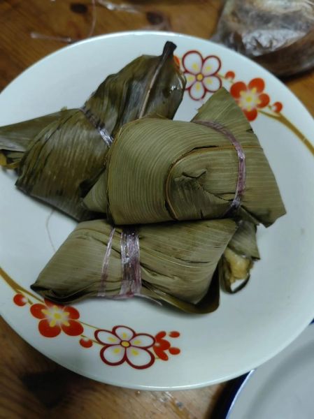 豆沙馅粽子怎么包_豆沙粽子煮多久才熟-第3张图片-山城妙识 豆沙馅粽子怎么包_豆沙粽子煮多久才熟-第3张图片-山城妙识