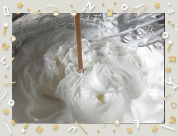 电饭煲蛋糕塌陷回缩的原因_蛋糕回缩怎么补救-第3张图片-山城妙识