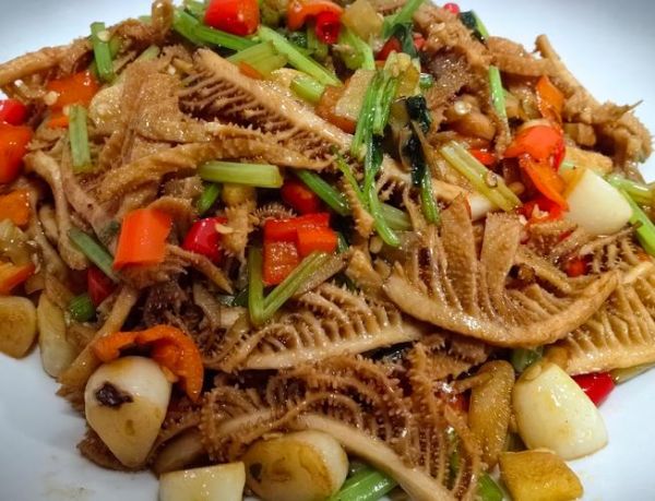 爆炒毛肚怎么炒才脆_爆炒毛肚用焯水吗-第2张图片-山城妙识 爆炒毛肚怎么炒才脆_爆炒毛肚用焯水吗-第2张图片-山城妙识