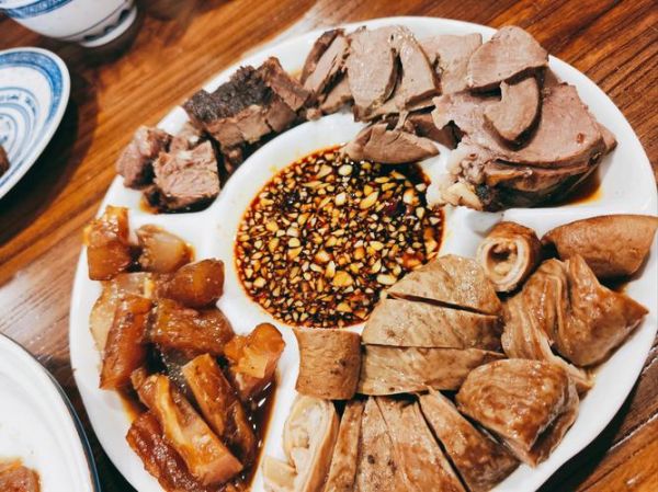 驴肉和什么菜一起炖最好_驴肉炖什么菜最香-第1张图片-山城妙识