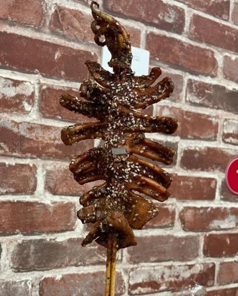 鱿鱼卷饼怎么做_鱿鱼卷饼家常做法-第1张图片-山城妙识