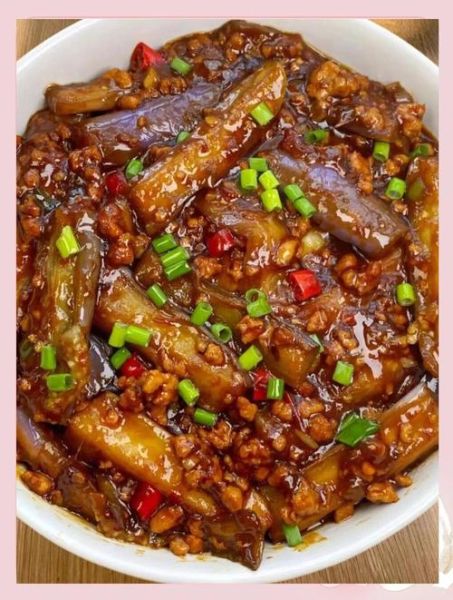 蒜香茄子怎么做才好吃_蒜香茄子热量高吗-第2张图片-山城妙识