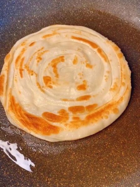 家常炸油饼怎么做又软又好吃_为什么油饼总是硬邦邦-第2张图片-山城妙识 家常炸油饼怎么做又软又好吃_为什么油饼总是硬邦邦-第2张图片-山城妙识