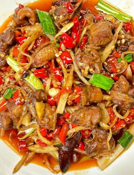 四川仔姜爆鸭子怎么做_仔姜爆鸭子先焯水还是先煸炒-第1张图片-山城妙识 四川仔姜爆鸭子怎么做_仔姜爆鸭子先焯水还是先煸炒-第1张图片-山城妙识