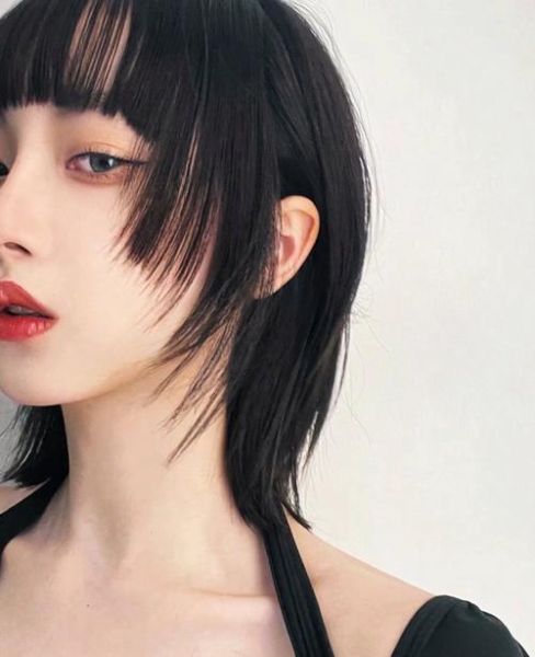 鲶鱼脸适合什么发型_鲶鱼脸发型推荐-第1张图片-山城妙识