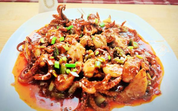 酱爆八爪鱼怎么做_酱爆八爪鱼的家常做法-第3张图片-山城妙识