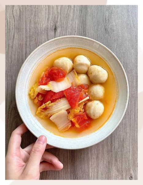 番茄鱼丸汤怎么做_番茄鱼丸汤的家常做法-第3张图片-山城妙识