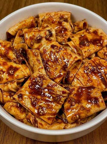 红烧豆腐皮怎么做_家常做法步骤-第1张图片-山城妙识