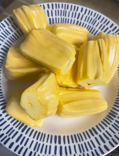 菠萝蜜核怎么煮好吃_菠萝蜜核煮多久才软糯-第1张图片-山城妙识