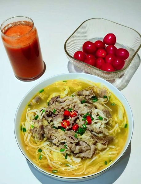 金针肥牛怎么做_金针肥牛需要焯水吗-第1张图片-山城妙识