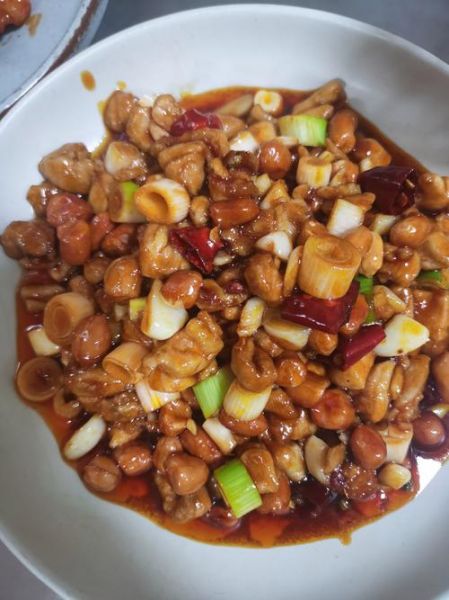 宫保鸡丁家常做法窍门_为什么总是不入味-第1张图片-山城妙识 宫保鸡丁家常做法窍门_为什么总是不入味-第1张图片-山城妙识